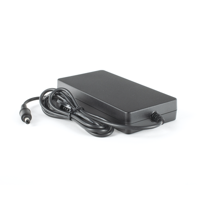 Fuente de Poder Regulada 51 Vcc / 2 A / Conector Tipo Plug – Ipsecurity